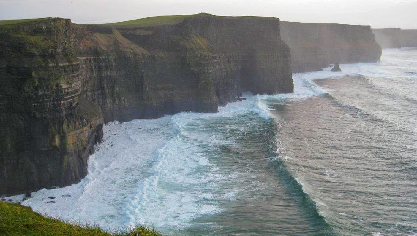 Say Yes to Life: Lessons from a Spontaneous Trip to the Cliffs of Moher ...