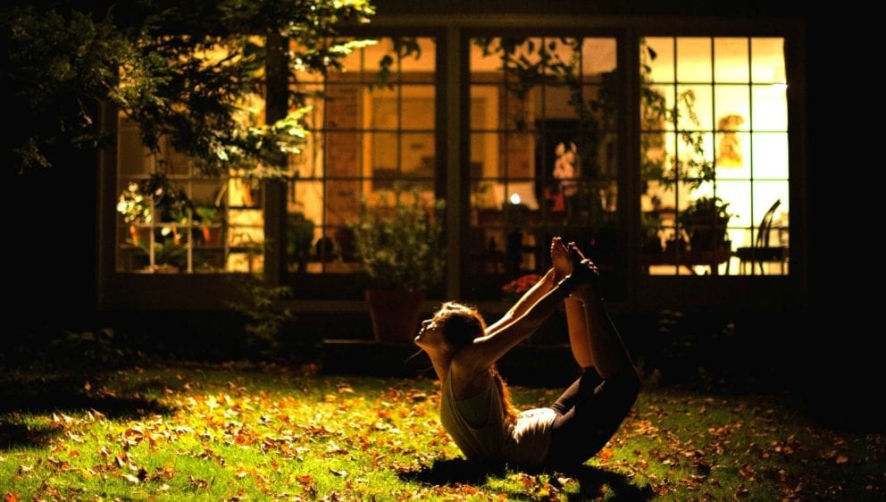 An Evening Yoga Routine to Cool You Down