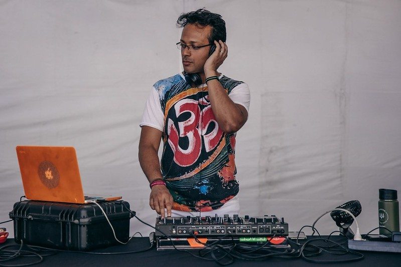 What Are Binaural Beats? DJ Taz Breaks it Down - Earth Stone Bracelets